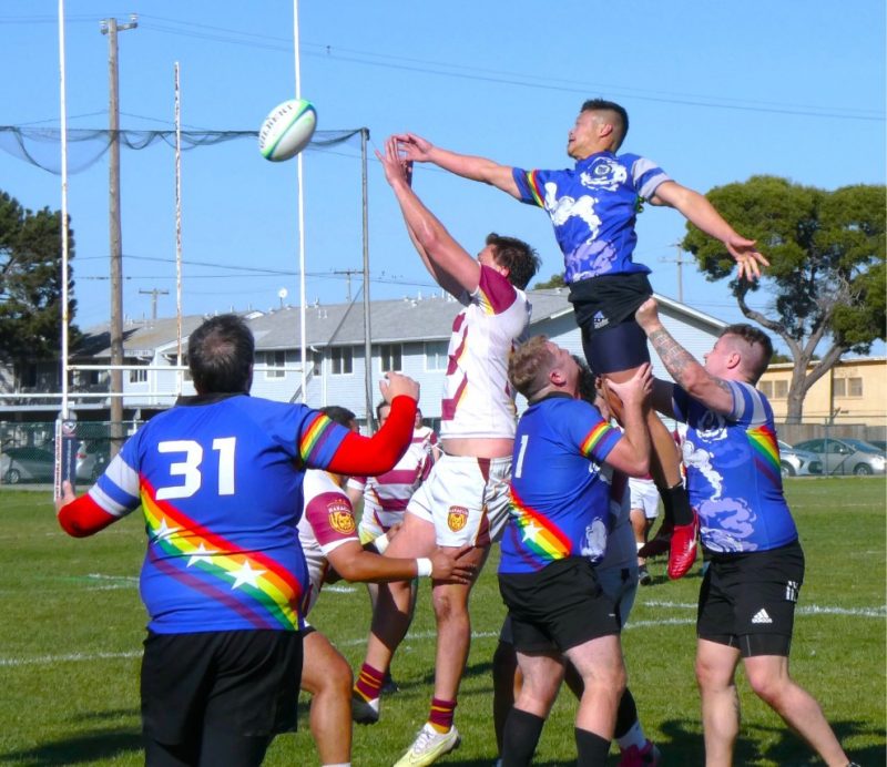 San Francisco Fog Rugby Players Get Naked to Welcome 2024 - San ...